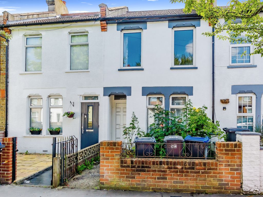 2 Bed Terraced House For Sale In Exeter Road Croydon Cr0 £280 000