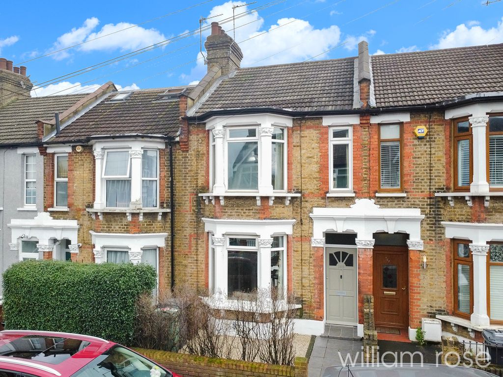 3 Bed Terraced House For Sale In Winchester Road Highams Park London