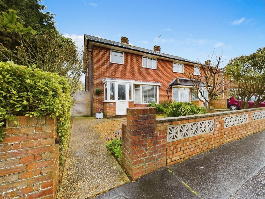 3 Bed Semi Detached House For Sale In Nelson Road Goring By Sea