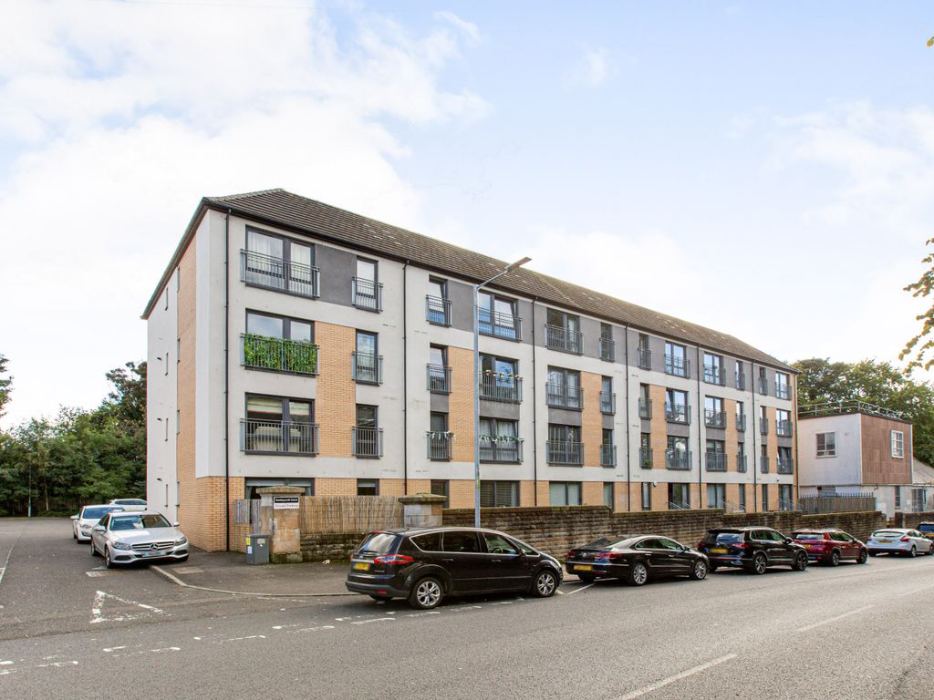 2 bed flat for sale in 4 Smithycroft Court, Glasgow G33 - Zoopla