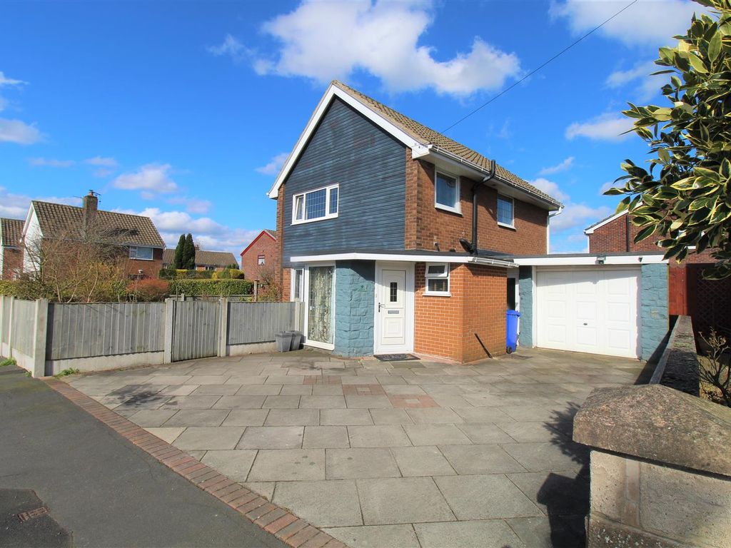 3 bed property for sale in Trentfield Road, Baddeley Edge, Stoke-On ...