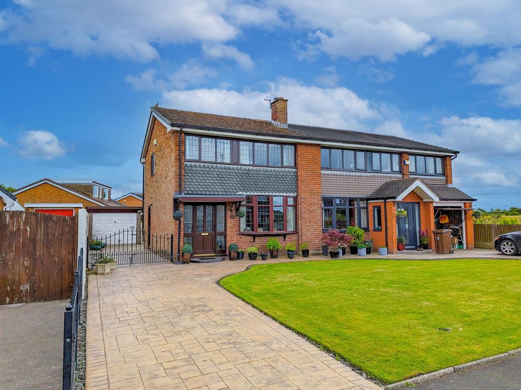 3 Bed Semi Detached House For Sale In Townson Drive Leigh Wn7 £