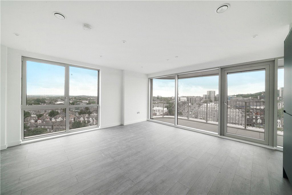 New home, 2 bed flat for sale in Dominion Apartments, Station Road ...