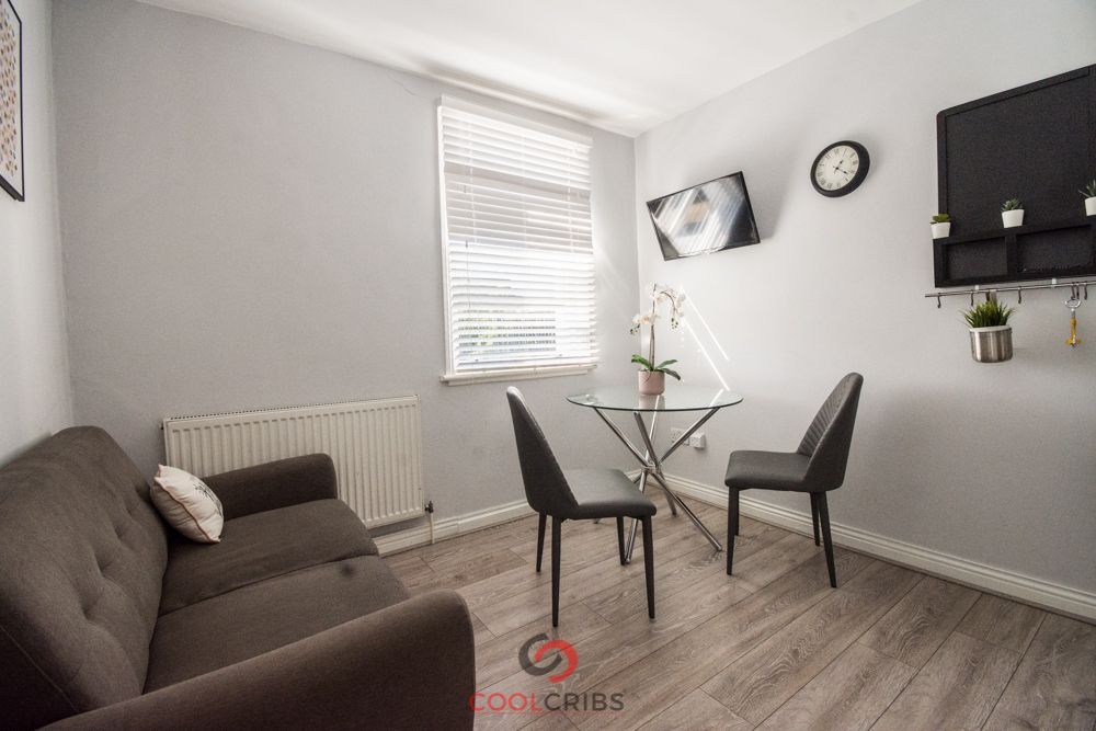 1 bed flat to rent in Inverness Terrace, Bayswater, London W2, £1,733 ...