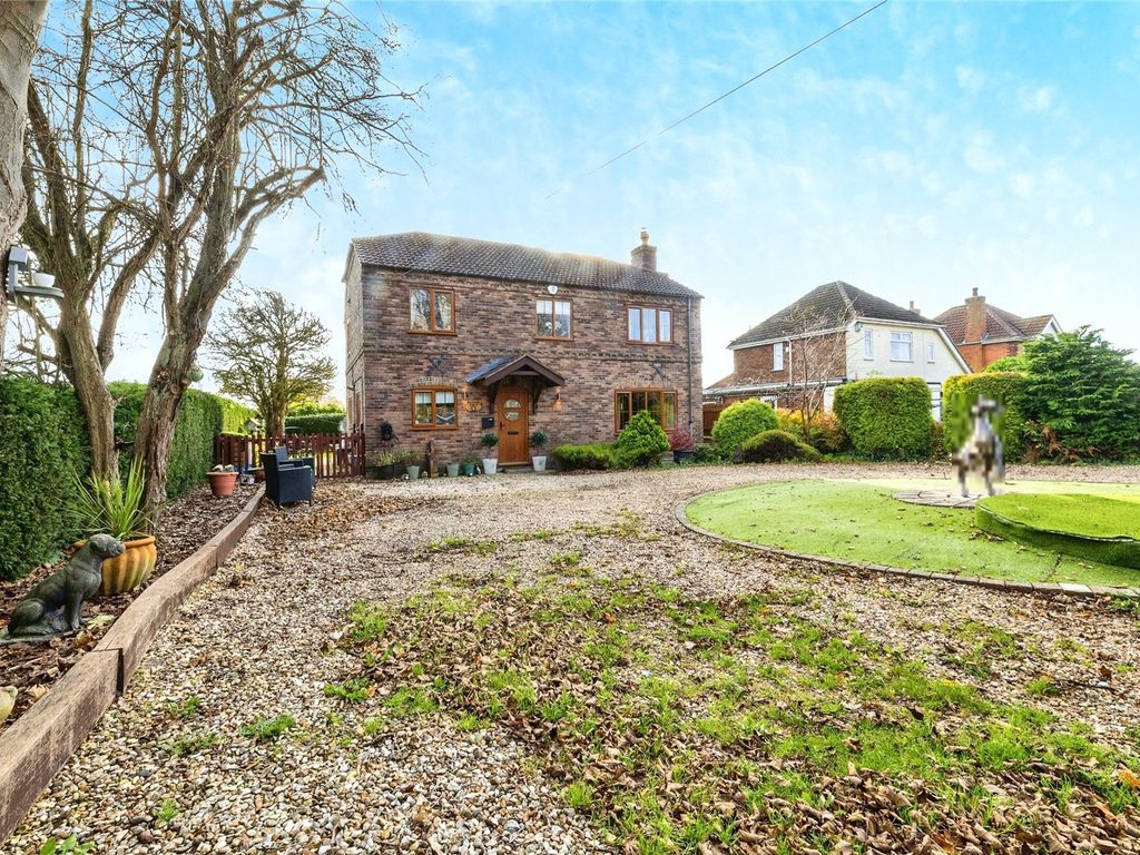 4 Bed Detached House For Sale In Wragby Road Sudbrooke Lincoln