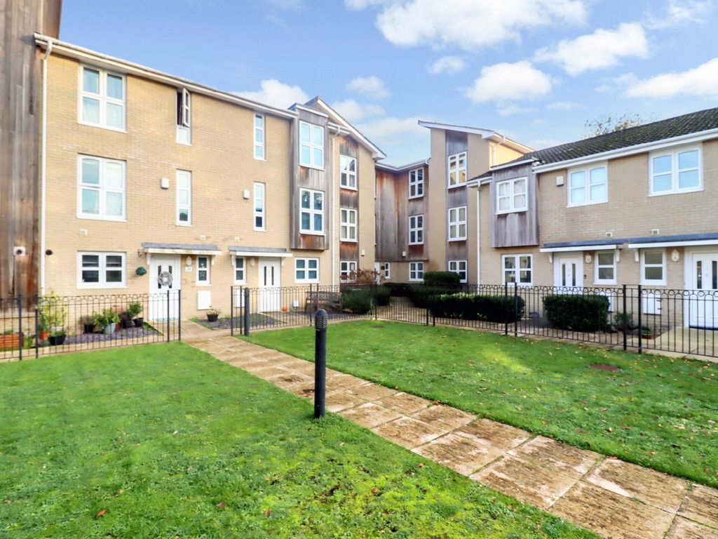 2 bed flat for sale in Elkins Square, Bishopstoke SO50 - Zoopla