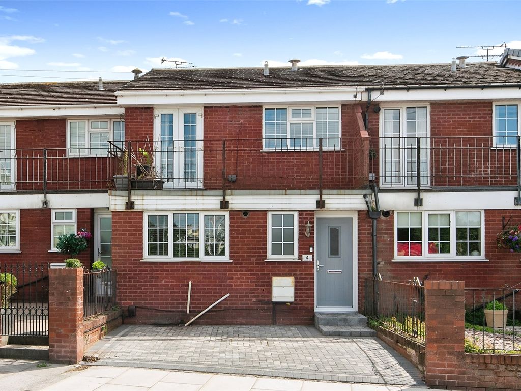 3 bed terraced house for sale in Lakeside View, Great Georges Road ...
