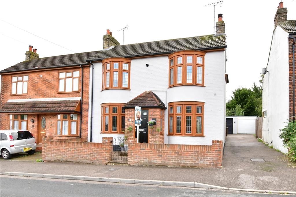 4 Bed Semi Detached House For Sale In Nursery Road Rainham Gillingham