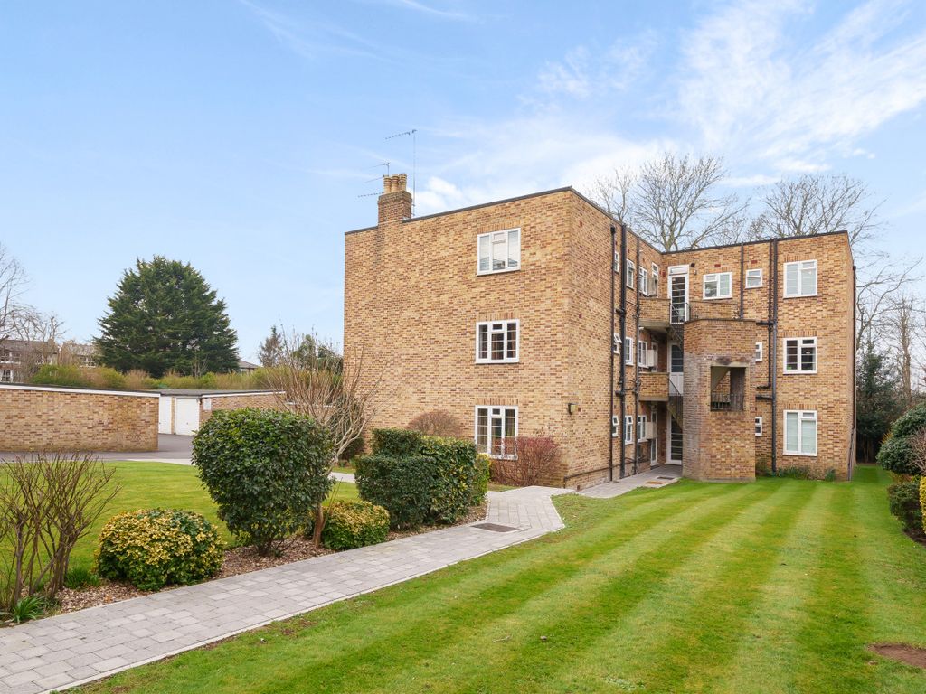 2 bed flat for sale in High Road, London N20 - Zoopla