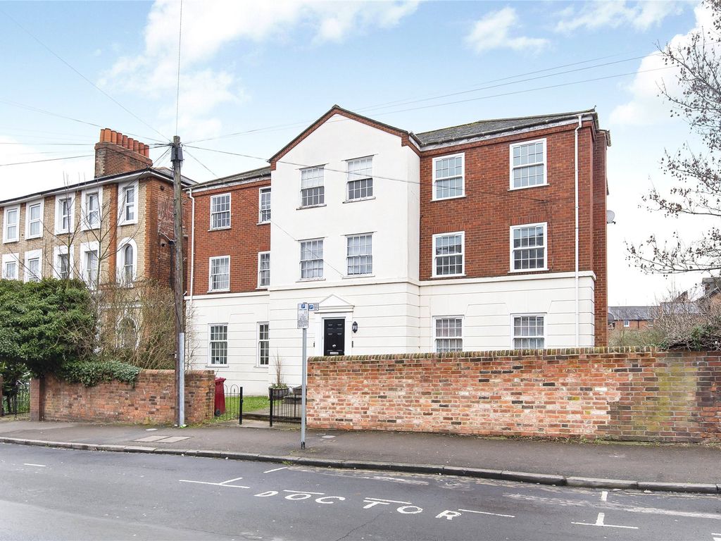 1 bed flat for sale in Seafield Court, Russell Street, Reading ...