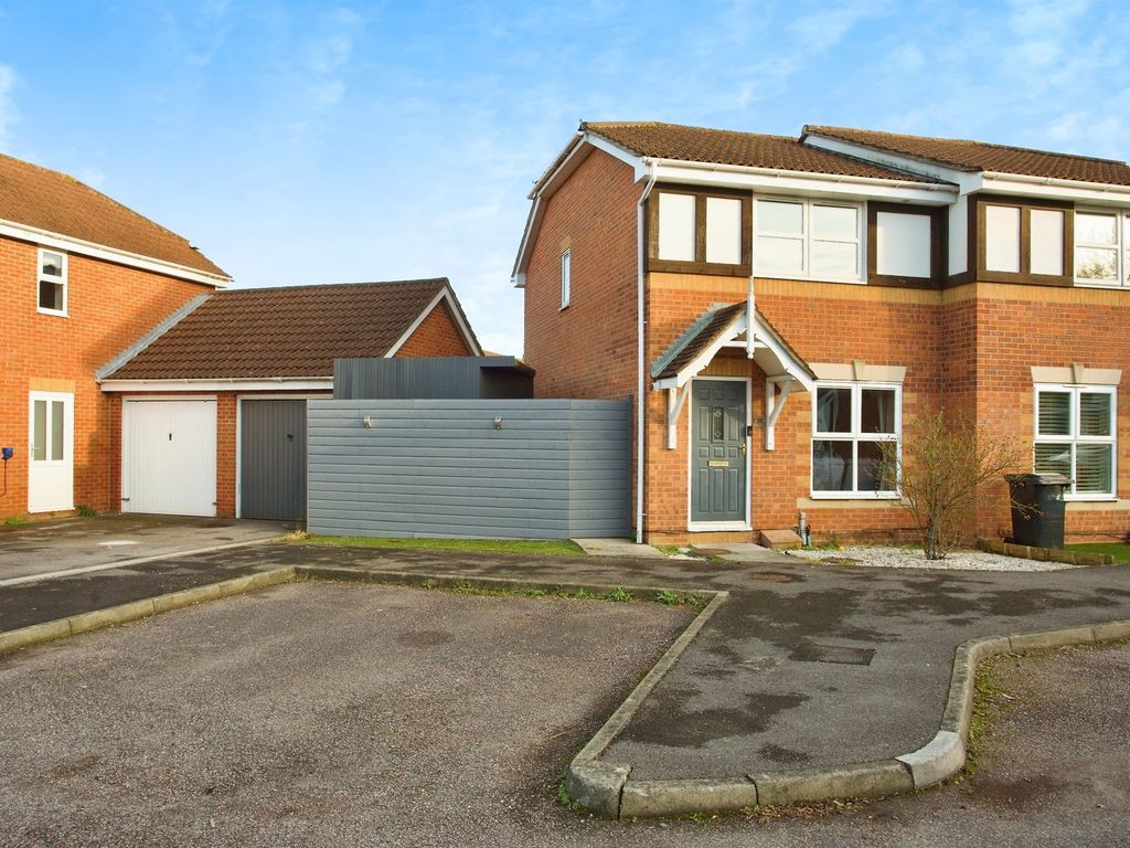 3 bed semi-detached house for sale in Adams Close, Hedge End ...