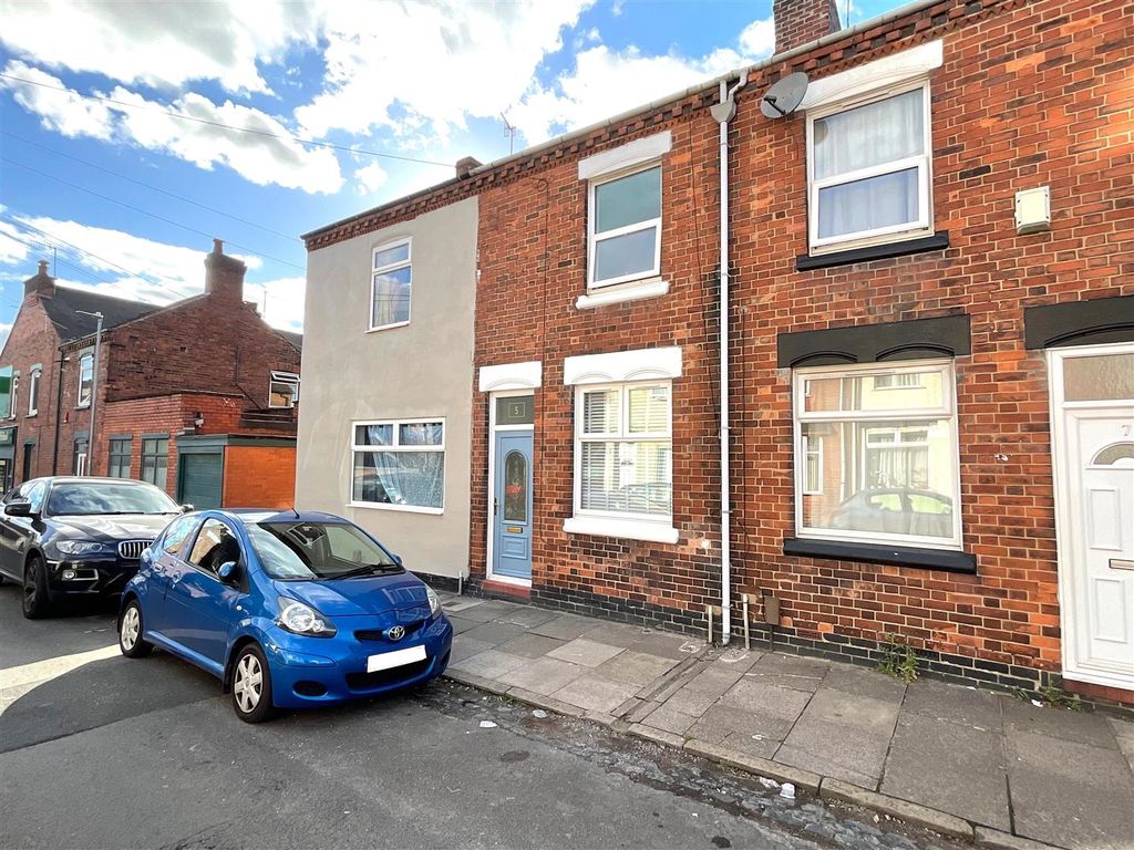 3 Bed Terraced House For Sale In Stanley Road Hartshill Stoke On