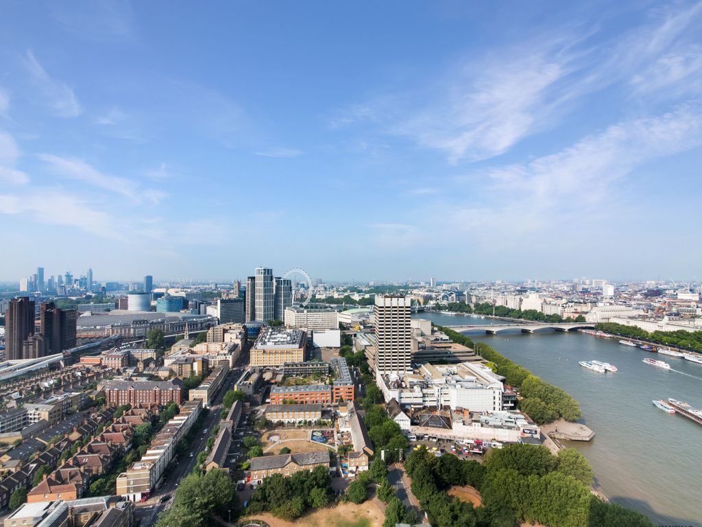 2 bed flat for sale in Southbank Tower, 55 Upper Ground, London SE1, £ ...