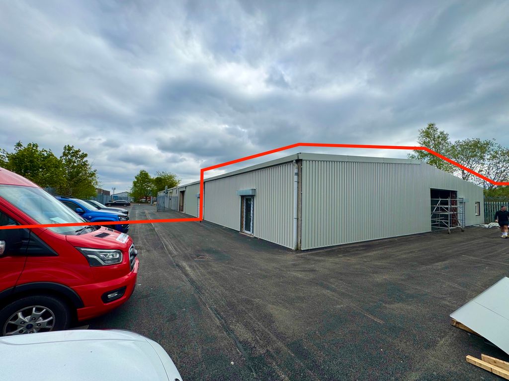 Light industrial to let in Argyle Crescent, Hamilton ML3, £40,000 pa ...