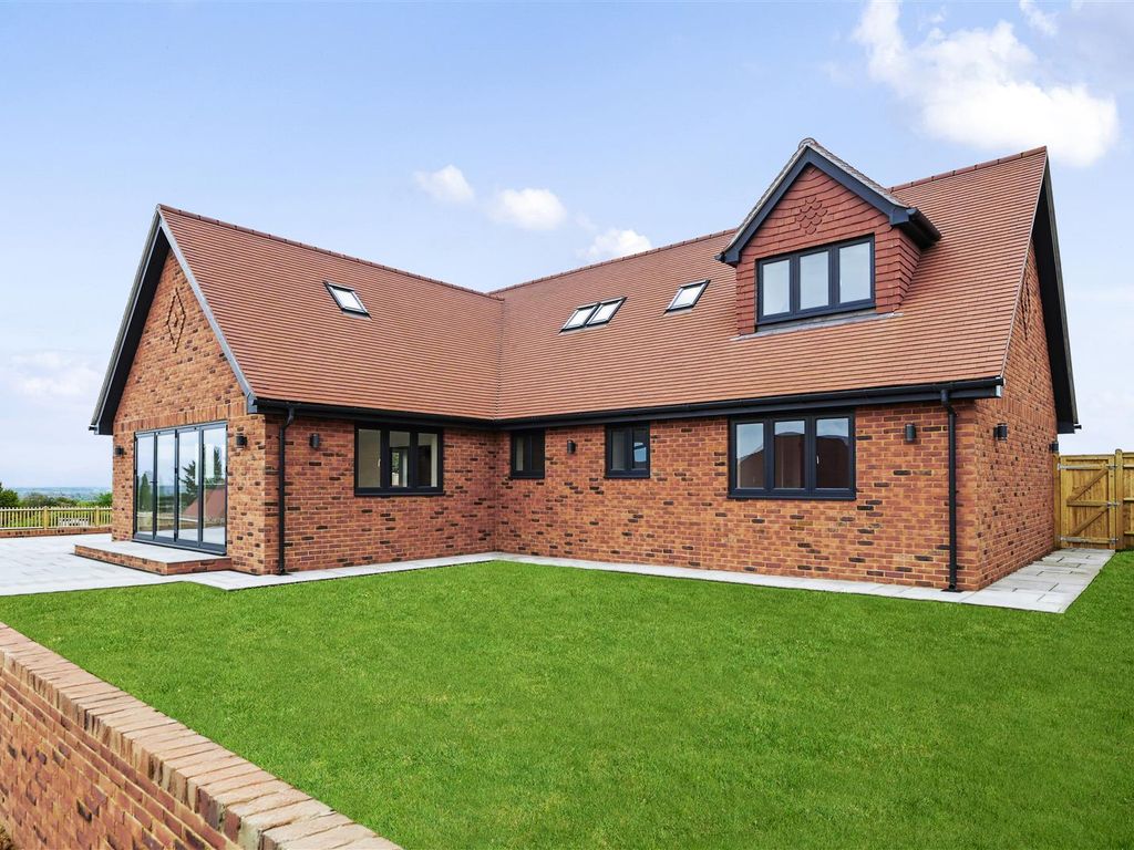 New home, 4 bed detached bungalow for sale in Bradshaw Close ...