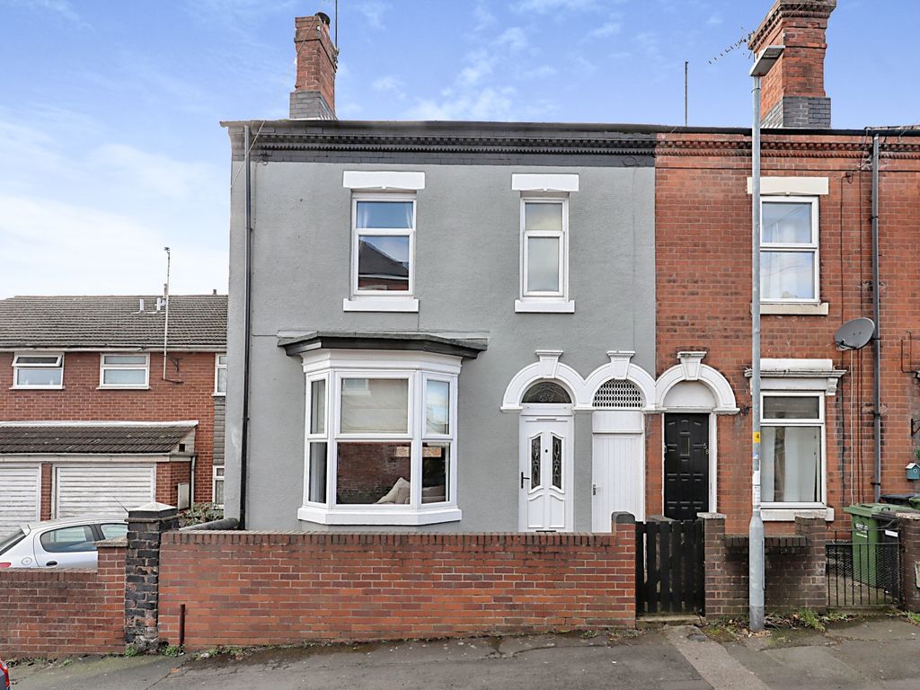 4 bed end terrace house for sale in George Street, Kidderminster ...