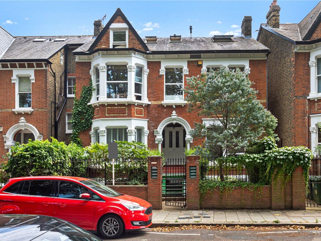 1 bed flat to rent in Mount Nod Road, London SW16, £1,500 pcm - Zoopla