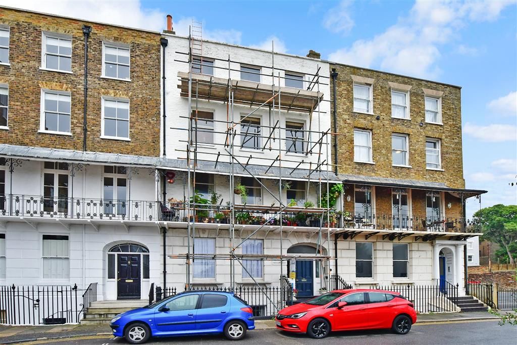 1 bed flat for sale in Albion Place, Ramsgate, Kent CT11 - Zoopla