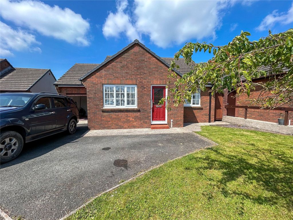 2 bed bungalow for sale in Primrose Close, Honeyborough, Neyland ...