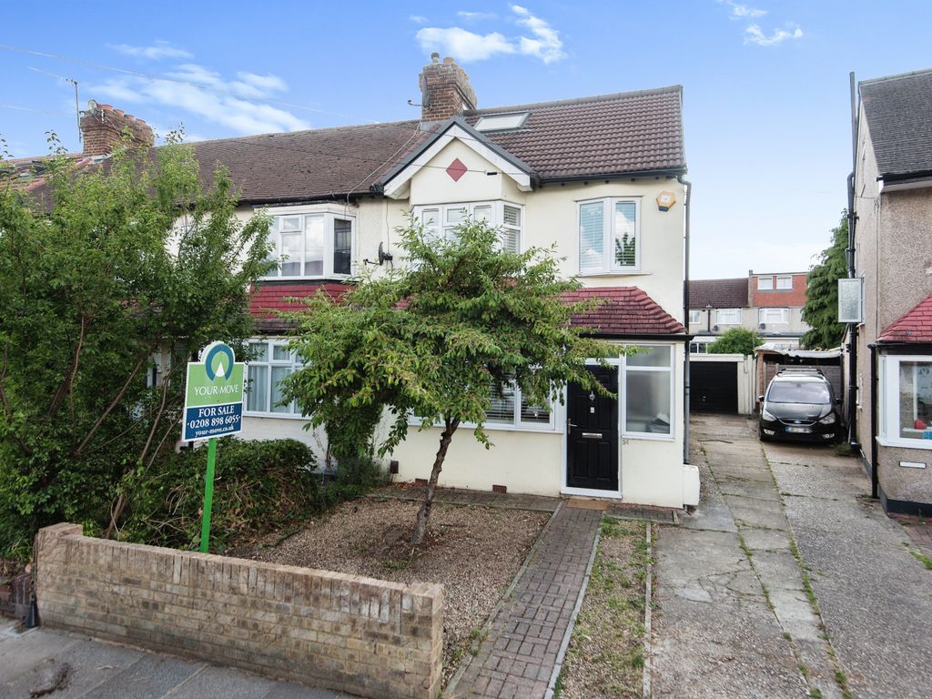 4 Bed End Terrace House For Sale In Grasmere Avenue Whitton Hounslow