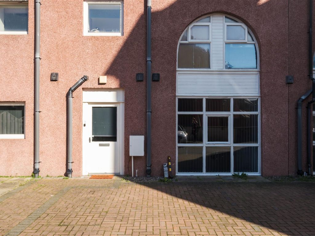 1 bed flat for sale in Marine Court, Hill Road, Arbroath DD11, £75,000 - Zoopla