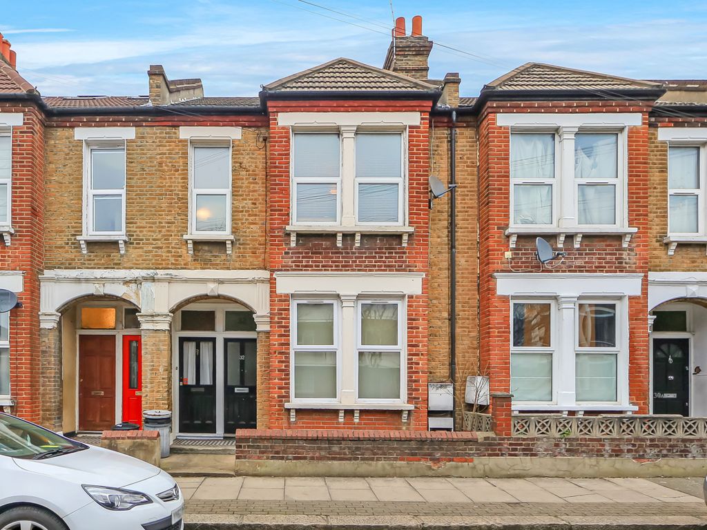 2 bed maisonette to rent in Renmuir Street, Tooting SW17 - Zoopla