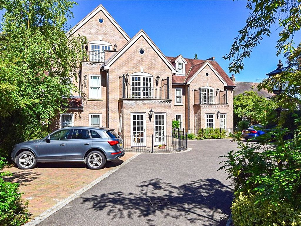 2 bed flat to rent in The Grange, Glebe Road, Cambridge CB1, £1,950 pcm ...