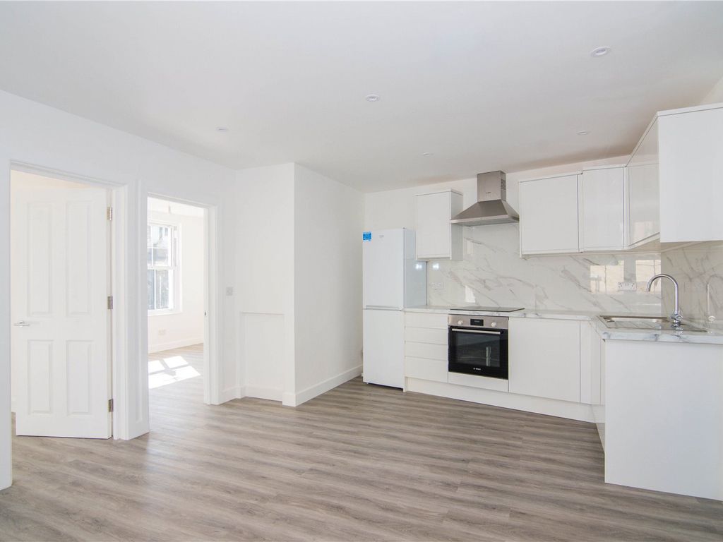 2 bed flat for sale in Holly Road, Twickenham TW1 - Zoopla