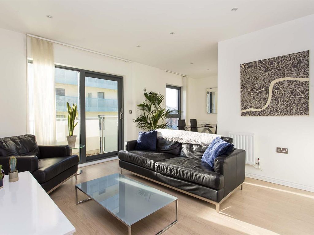 1 bed flat for sale in The Lock House, Camden NW1, £490,000 - Zoopla