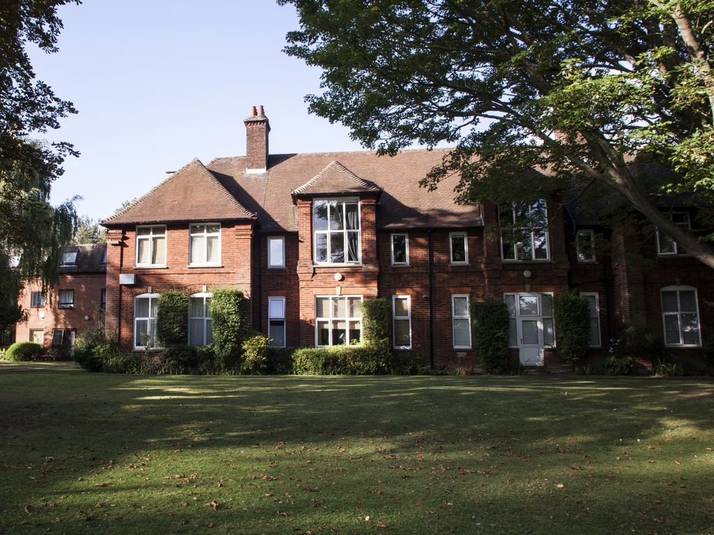 1 bed flat to rent in Harvey Goodwin Gardens, Cambridge CB4, £1,070 pcm ...