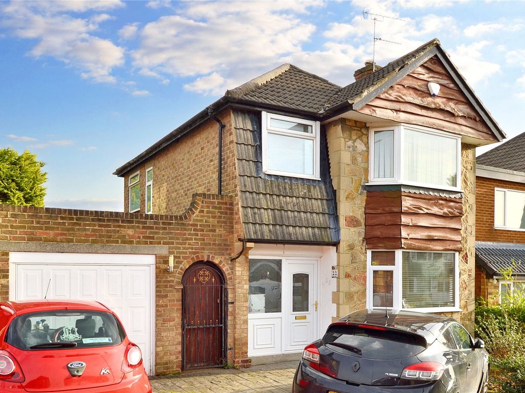 3 Bed Detached House For Sale In Meadow Park Drive Stanningley Pudsey