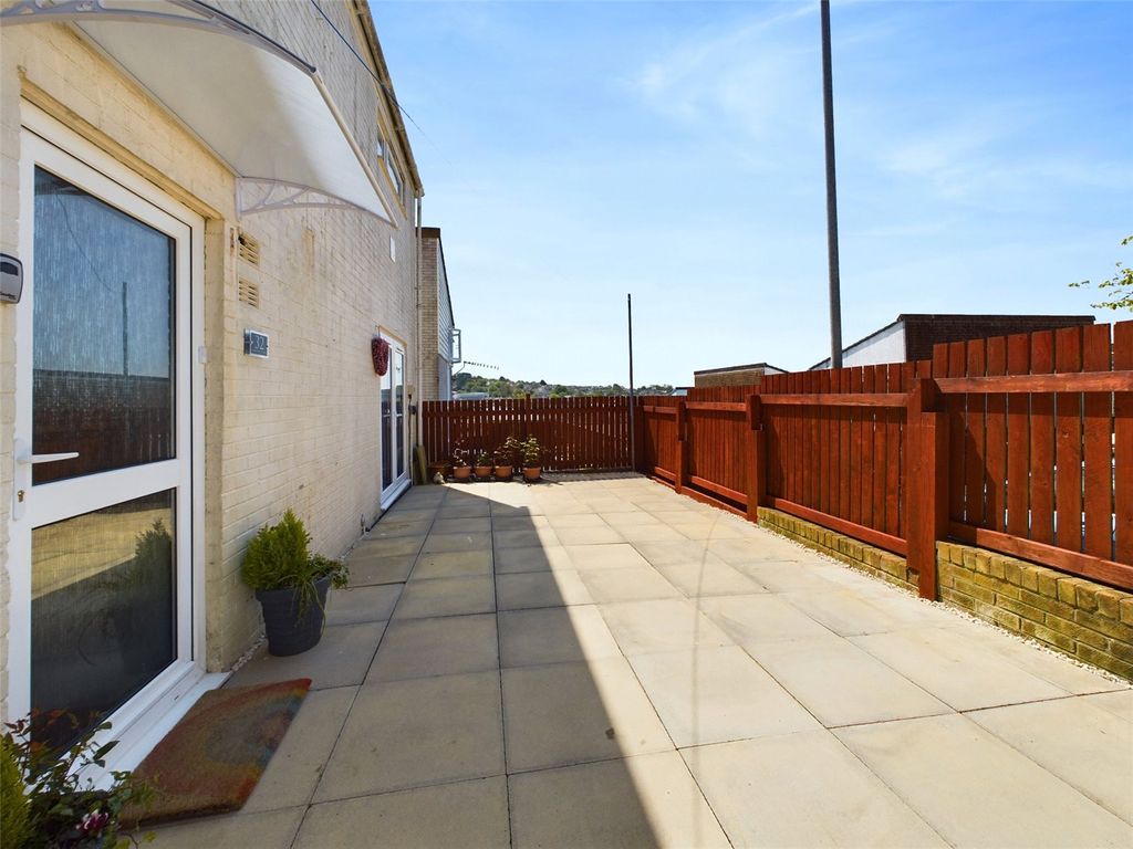 3 bed terraced house for sale in Carpenter Court, Bodmin PL31, £175,000 ...