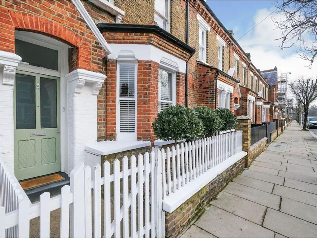 2 bed flat for sale in Ilbert Street, London W10 - Zoopla