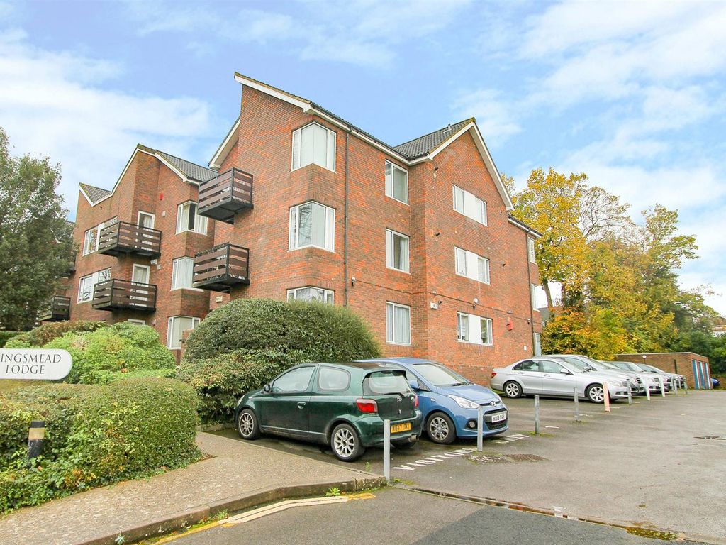 1 bed flat for sale in Cedar Road, Sutton SM2, £240,000 - Zoopla