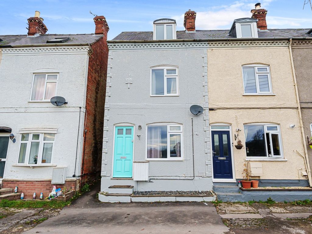 2 bed end terrace house for sale in Fort View Terrace, Bridge Street, Stroud GL5, £240,000 - Zoopla