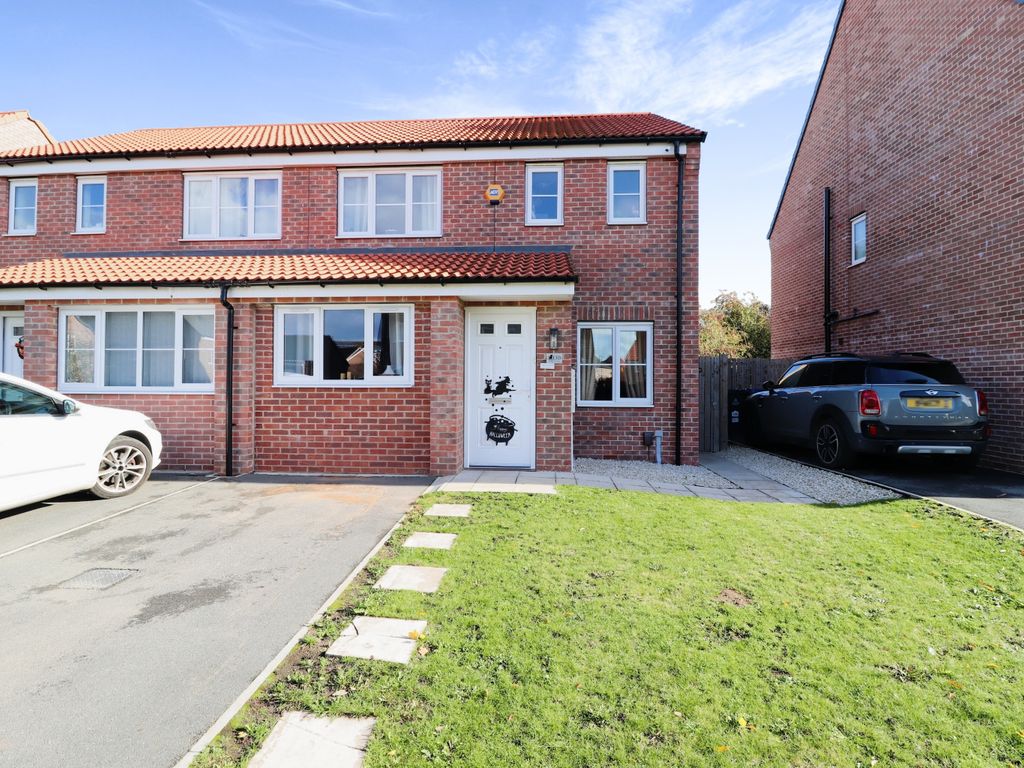 3 bed semi-detached house for sale in Dominion Road, Doncaster DN5 - Zoopla