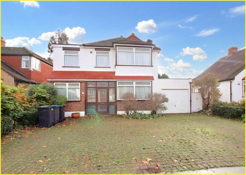 4 bed detached house for sale in Links View Road, Croydon CR0 - Zoopla