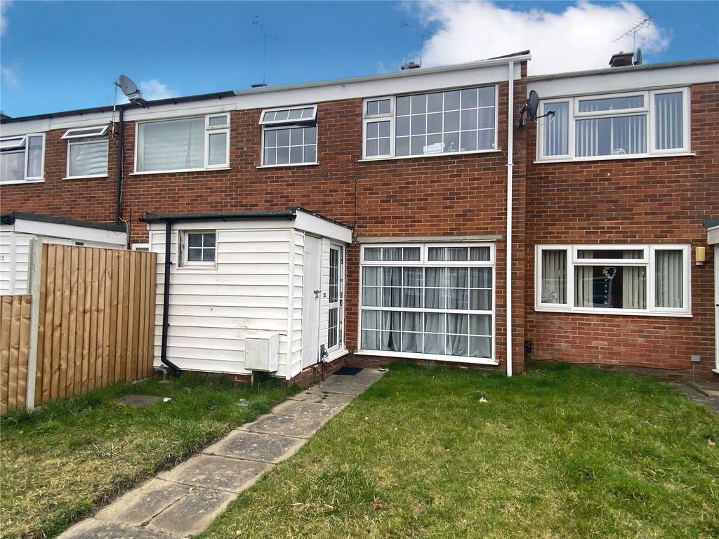 3 Bed Terraced House For Sale In Pinewood Park Farnborough Hampshire