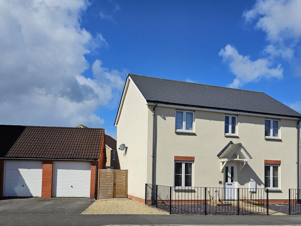 4 bed detached house for sale in Shire Street, Bridgwater TA6 - Zoopla