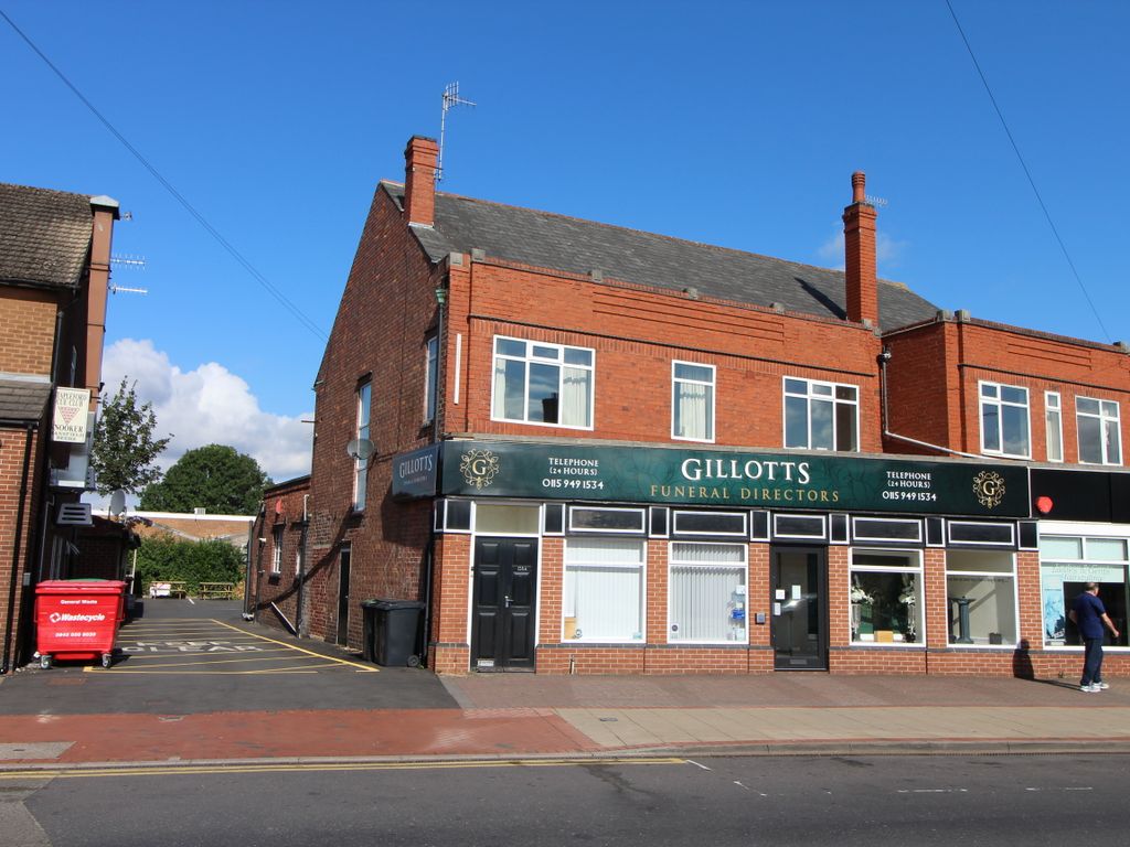 2 bed flat to rent in Derby Road, Stapleford, Nottingham NG9, £750 pcm ...