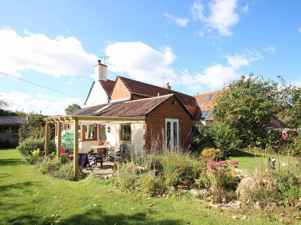 3 bed cottage for sale in Pyatts Corner, Keevil, Wiltshire BA14 - Zoopla
