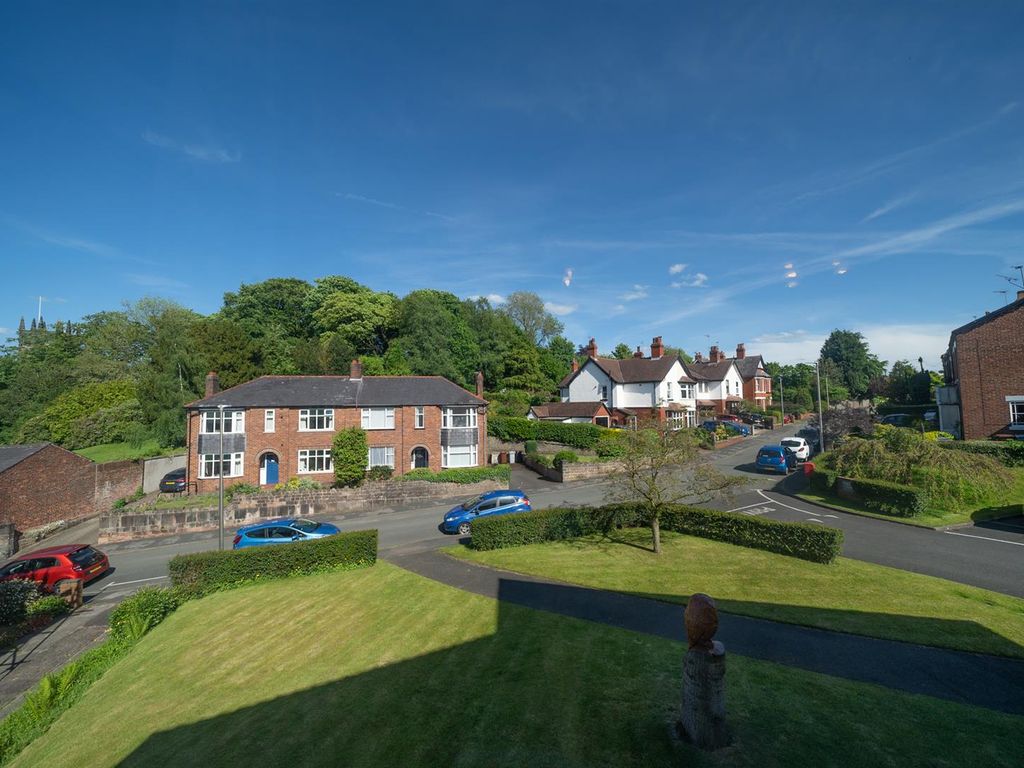 2 bed flat for sale in Priesty Court, Congleton CW12, £139,950 - Zoopla