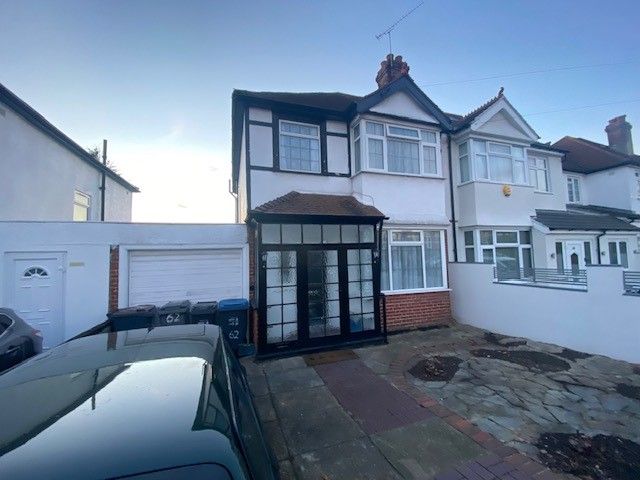 4 bed semi-detached house to rent in Springfield Road, Thornton Heath ...