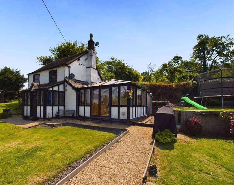 3 bed detached house for sale in Crews Park, Broseley Wood, Shropshire ...