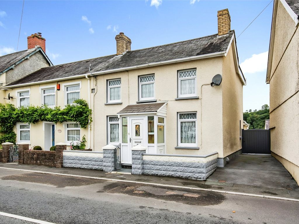 3 bed end terrace house for sale in Mount Pleasant, Pencader ...