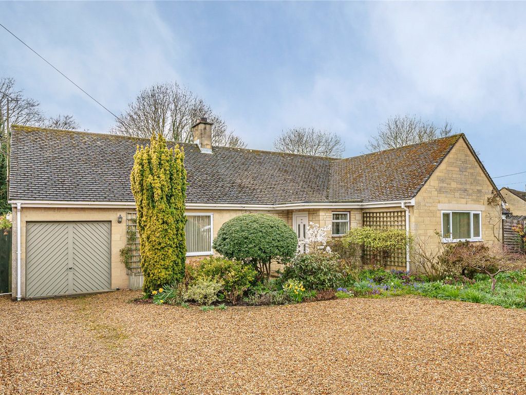 3 bed bungalow for sale in Rack End, Standlake, Witney OX29 - Zoopla