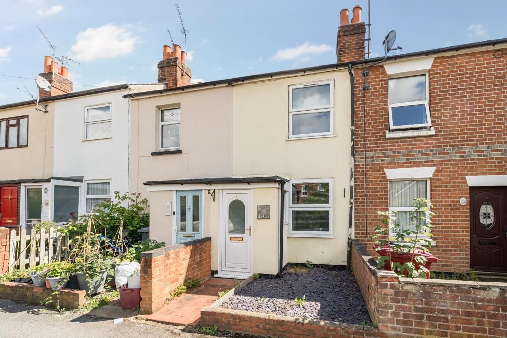 2 bed terraced house to rent in Western Road, Reading RG1, £1,550 pcm - Zoopla