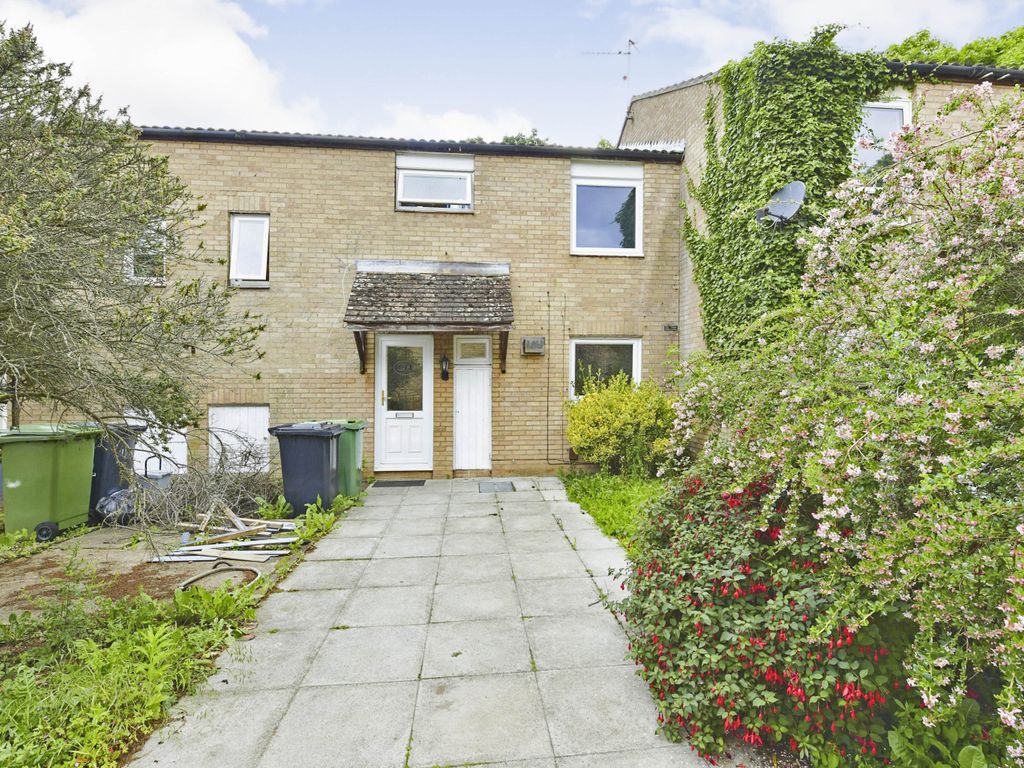 3 bed terraced house for sale in Bringhurst, Peterborough PE2 - Zoopla
