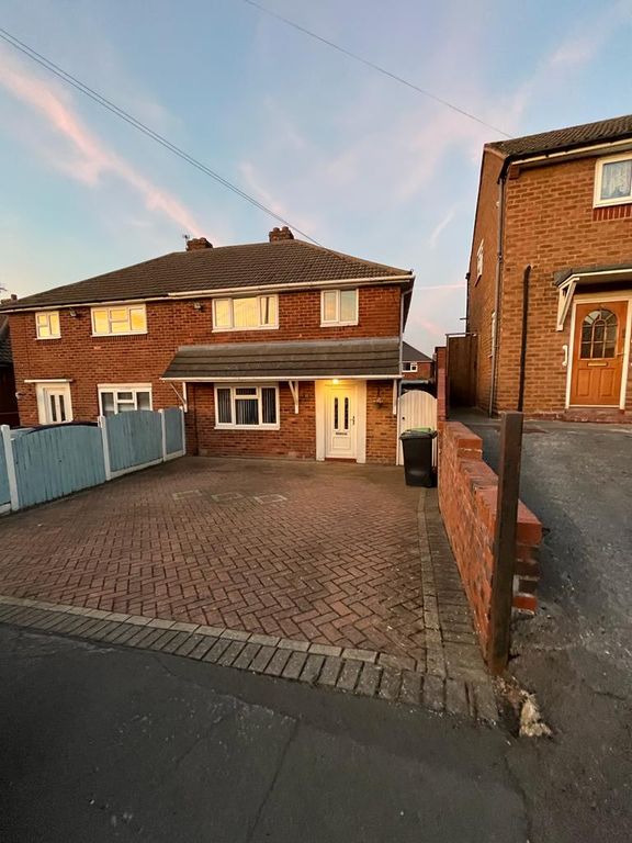 3 bed semi-detached house to rent in Hollies Road, Tividale, Oldbury ...