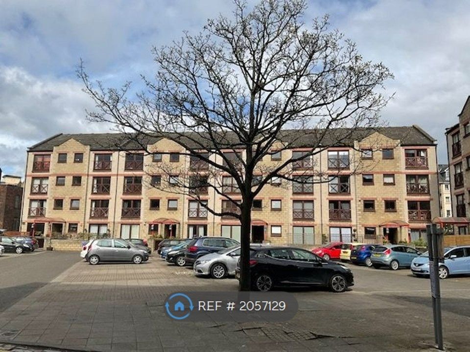 2 bed flat to rent in Timber Bush, Edinburgh EH6, £1,000 pcm - Zoopla